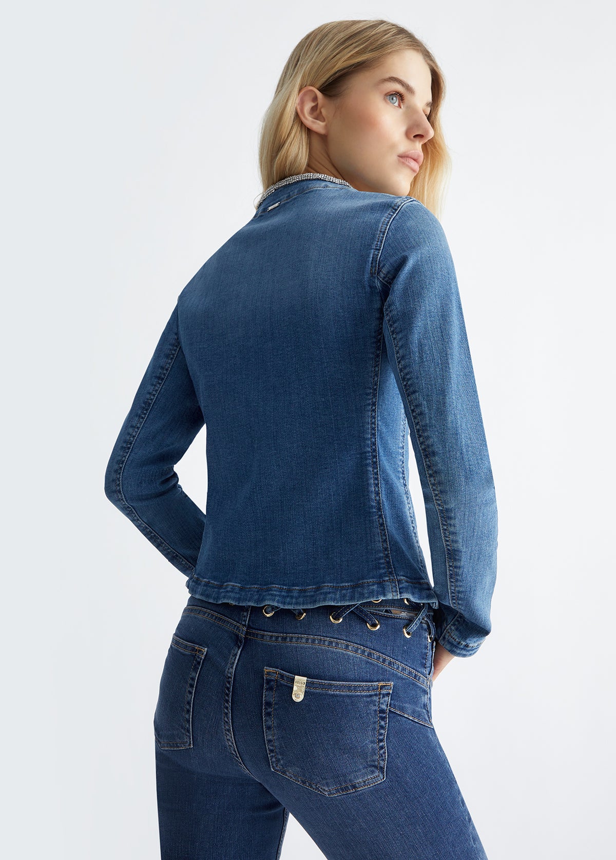 Abbigliamento scarpe accessori uomo donna multibrand Sabolo – sabolostore